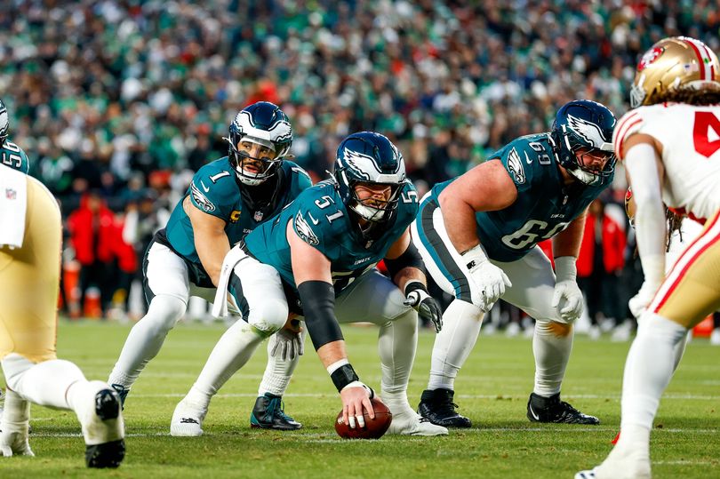 Eagles’ American flag moment steals spotlight as strong winds cause ...