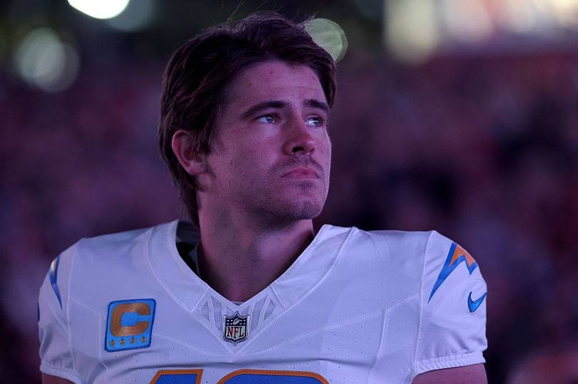 Cris Collinsworth sparks backlash with awkward Justin Herbert 'excuses ...