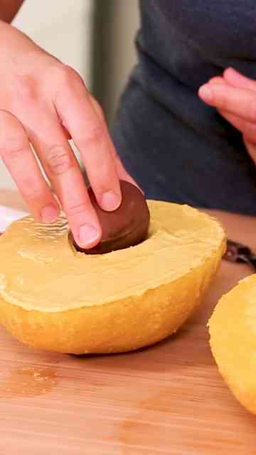 Realistic avocado cake!