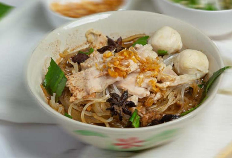 10 resep kuah bakso yang nikmat dan gurih, mudah dibuat