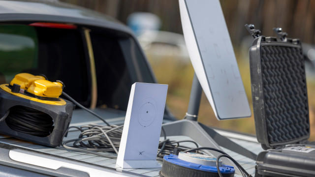 SpaceX autorizada a colocar em órbita mais 7.500 satélites Starlink