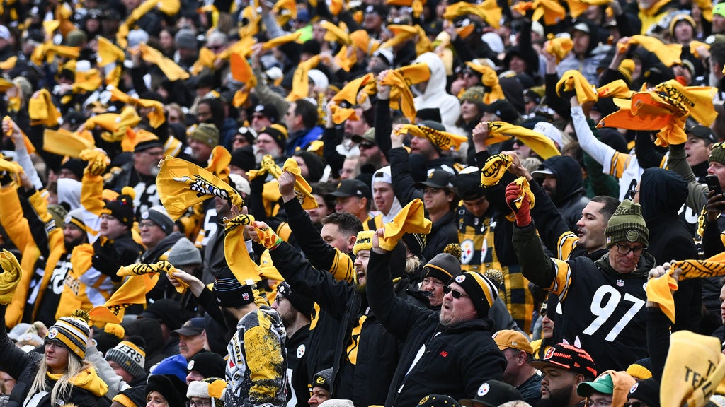 What is Acrisure Stadium's bag policy? Here's what you can bring to the ...