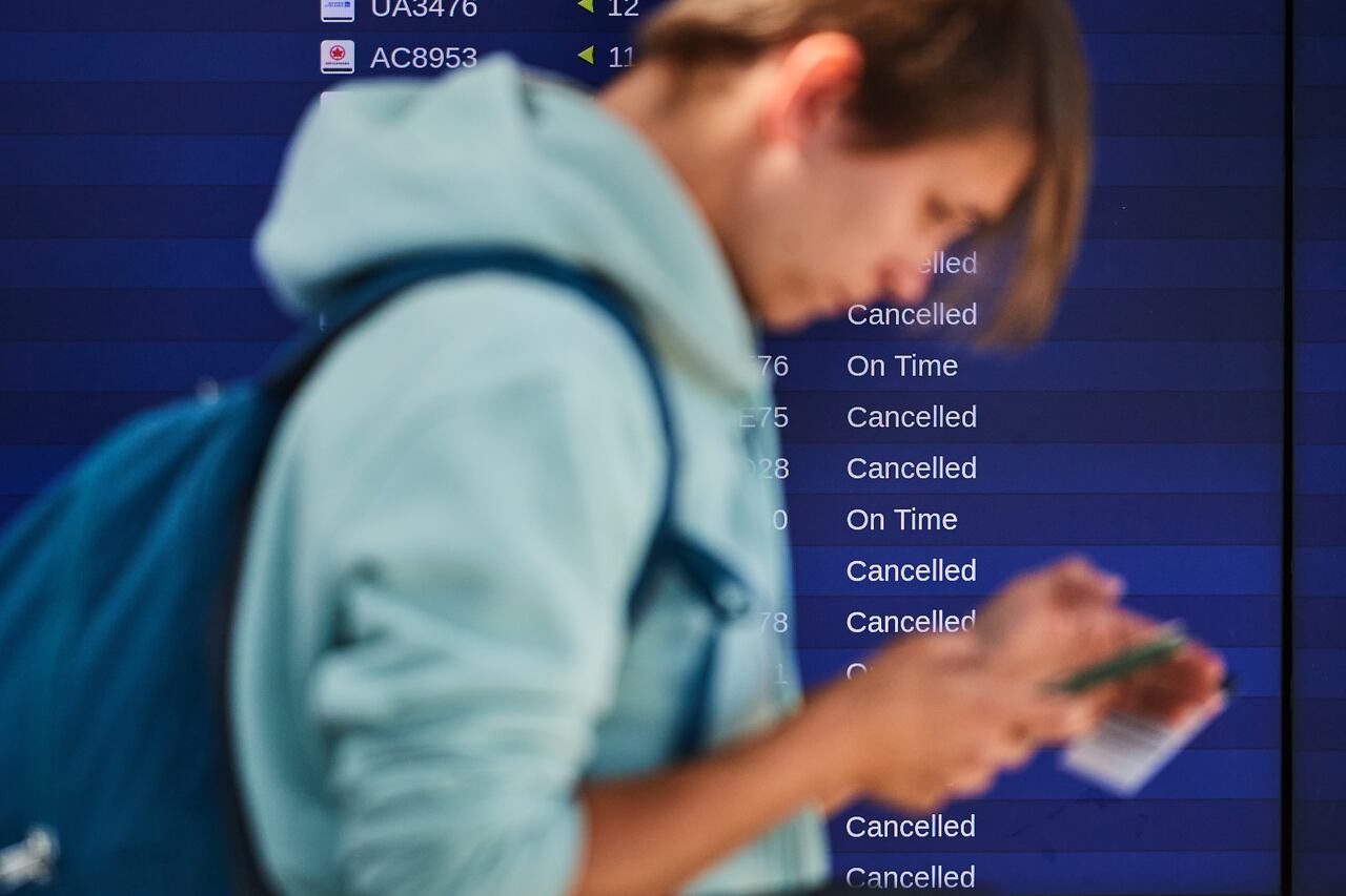 Government documents suggest Ottawa stalled airline fee meant to fund ...