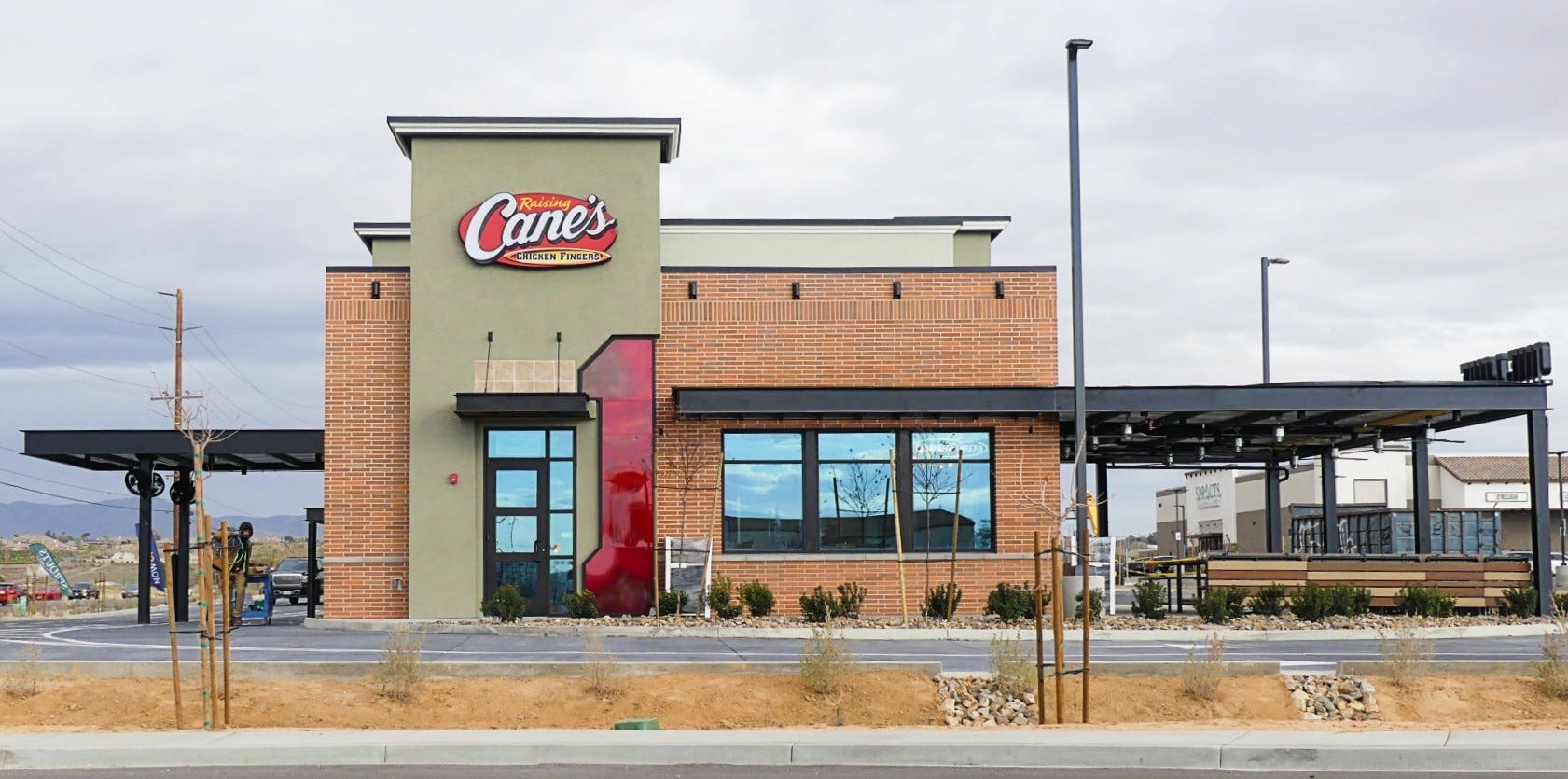 Raising Cane’s Chicken Fingers to open this month in Apple Valley