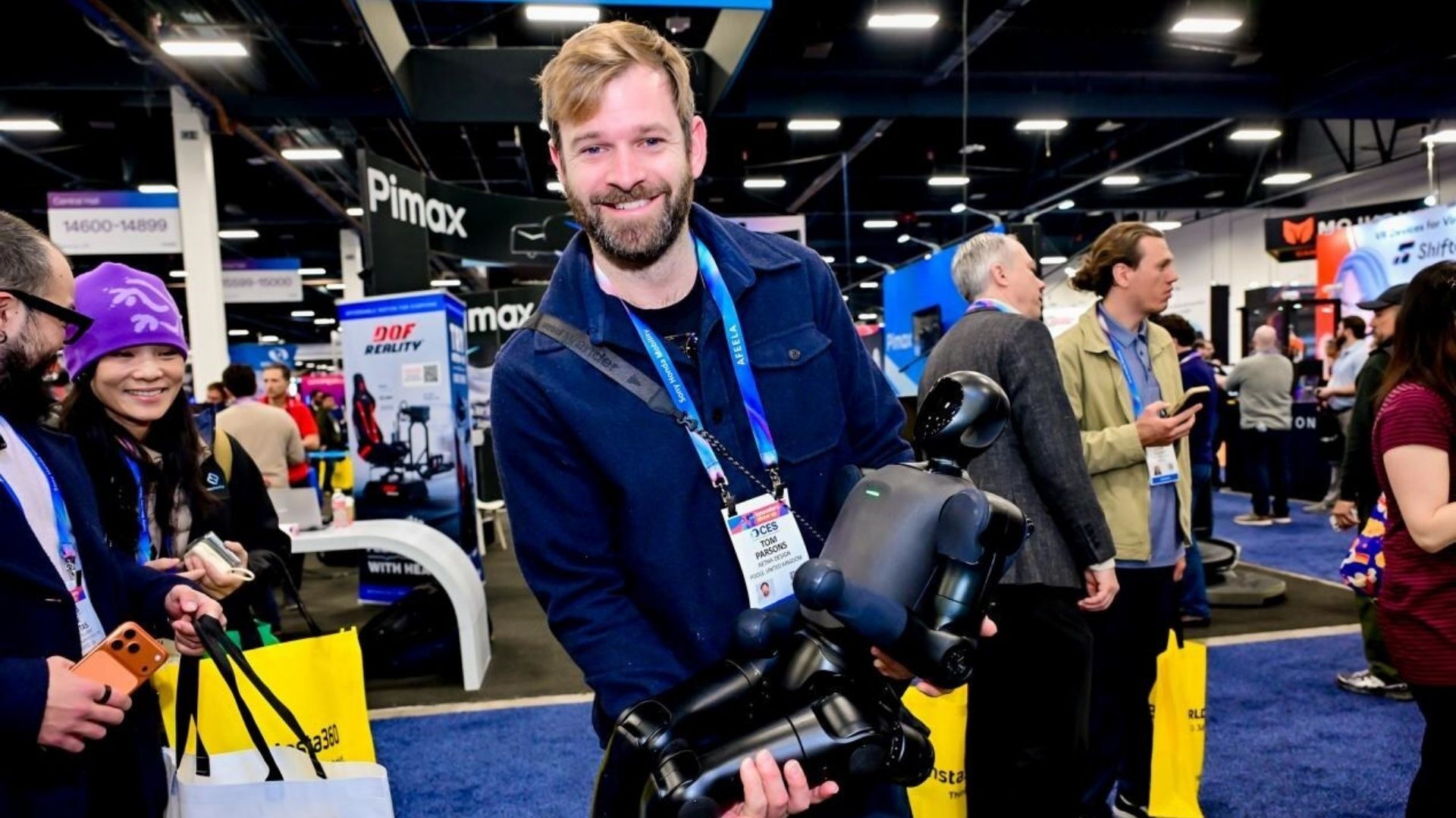 Chinese firm builds world’s smallest humanoid robot designed to learn ...