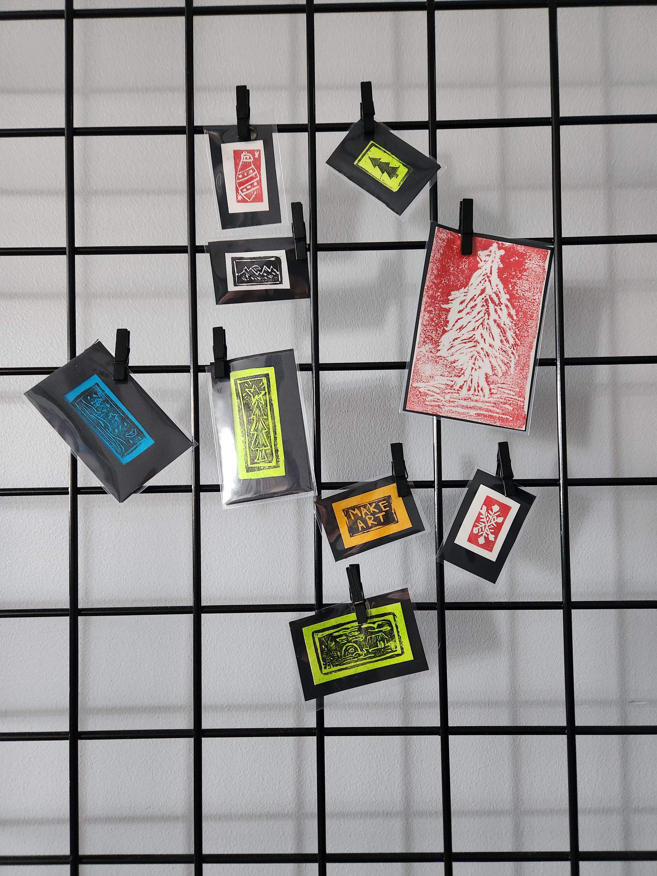 Getting crafty on the road: Travel-friendly family projects