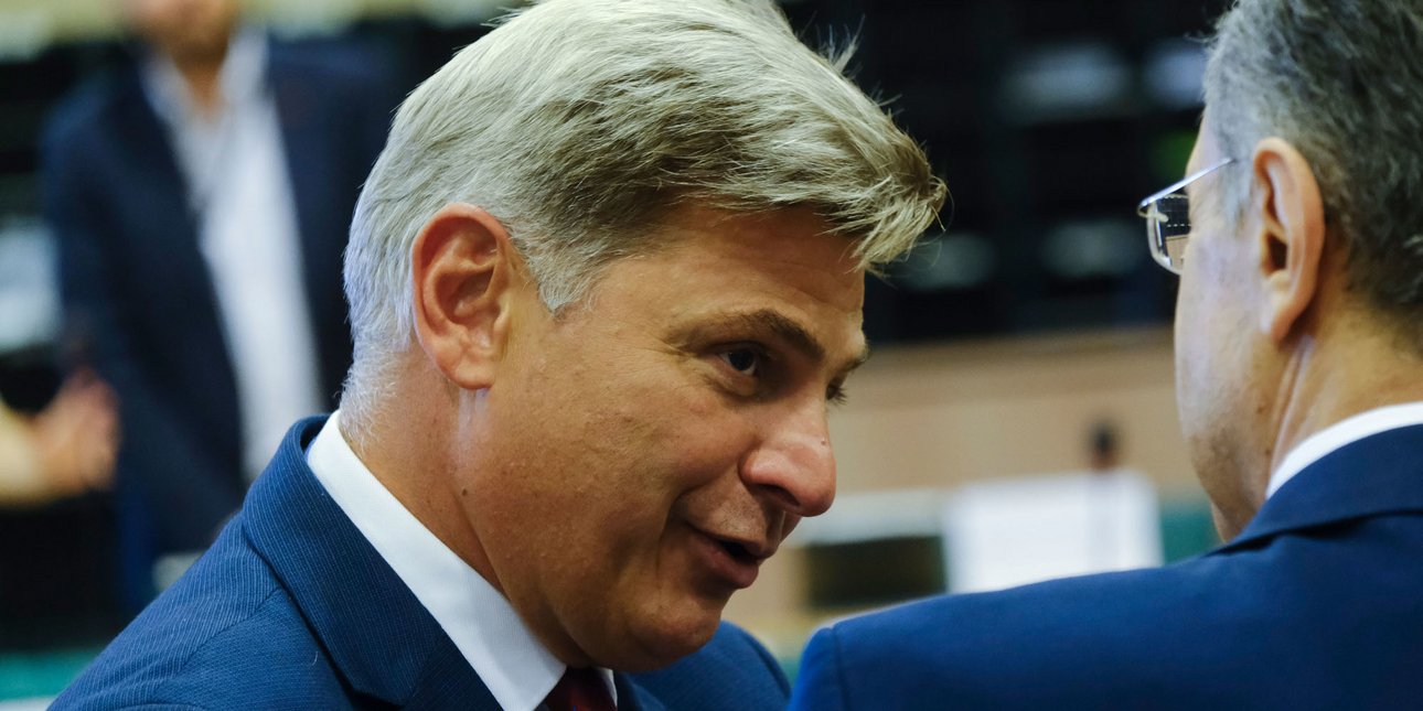 Φαραντούρης για κόμμα Καρυστιανού: «Μην προεξοφλείτε τίποτα - Δεν ...