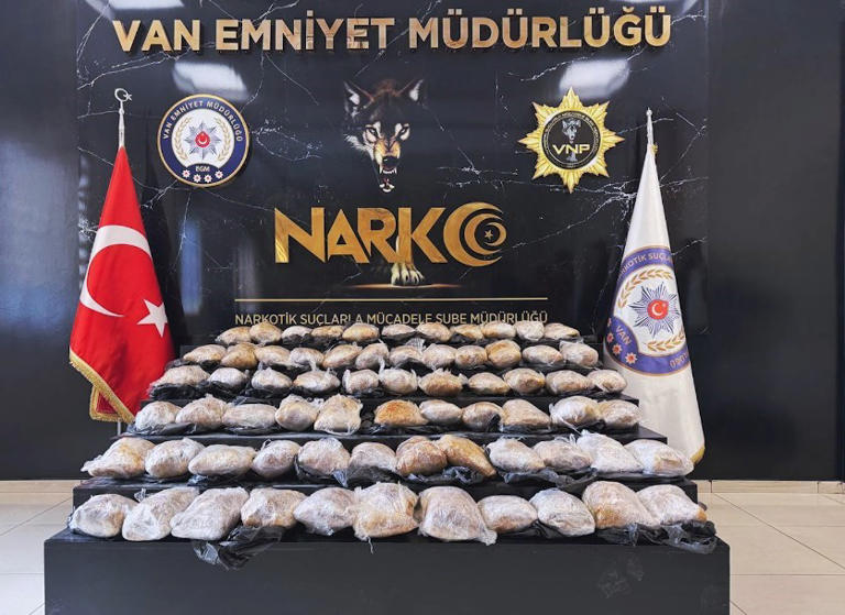 Van’da 39 kilo 340 gram skunk maddesi ele geçirildi