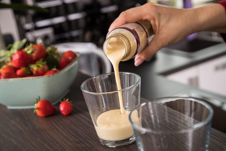 Liquid meal replacements: Do the claims hold water?