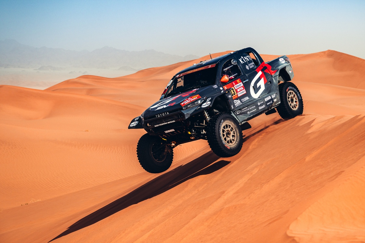 Dakar 2026, stage 8: Toyota scores 1-2 in tightly-contested battle
