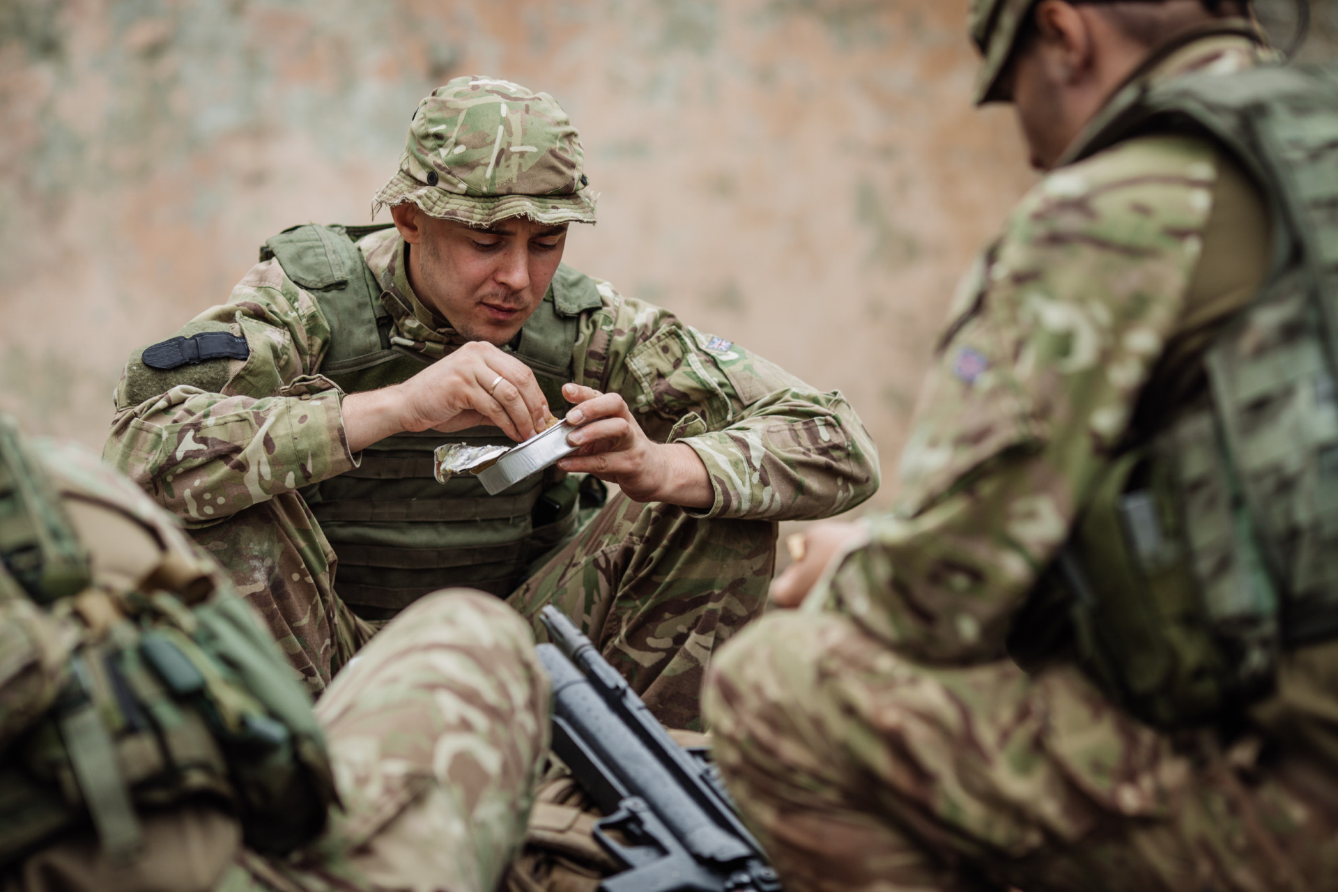 What do soldiers from around the world eat?