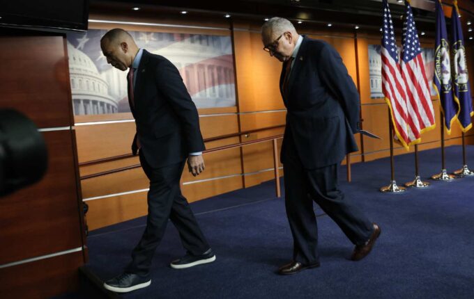 Despite themselves, Democrats look well positioned for the midterms