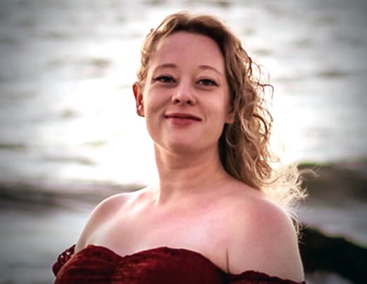 Forensic expert spots 'significant' sign in Renee Good’s hands before ...