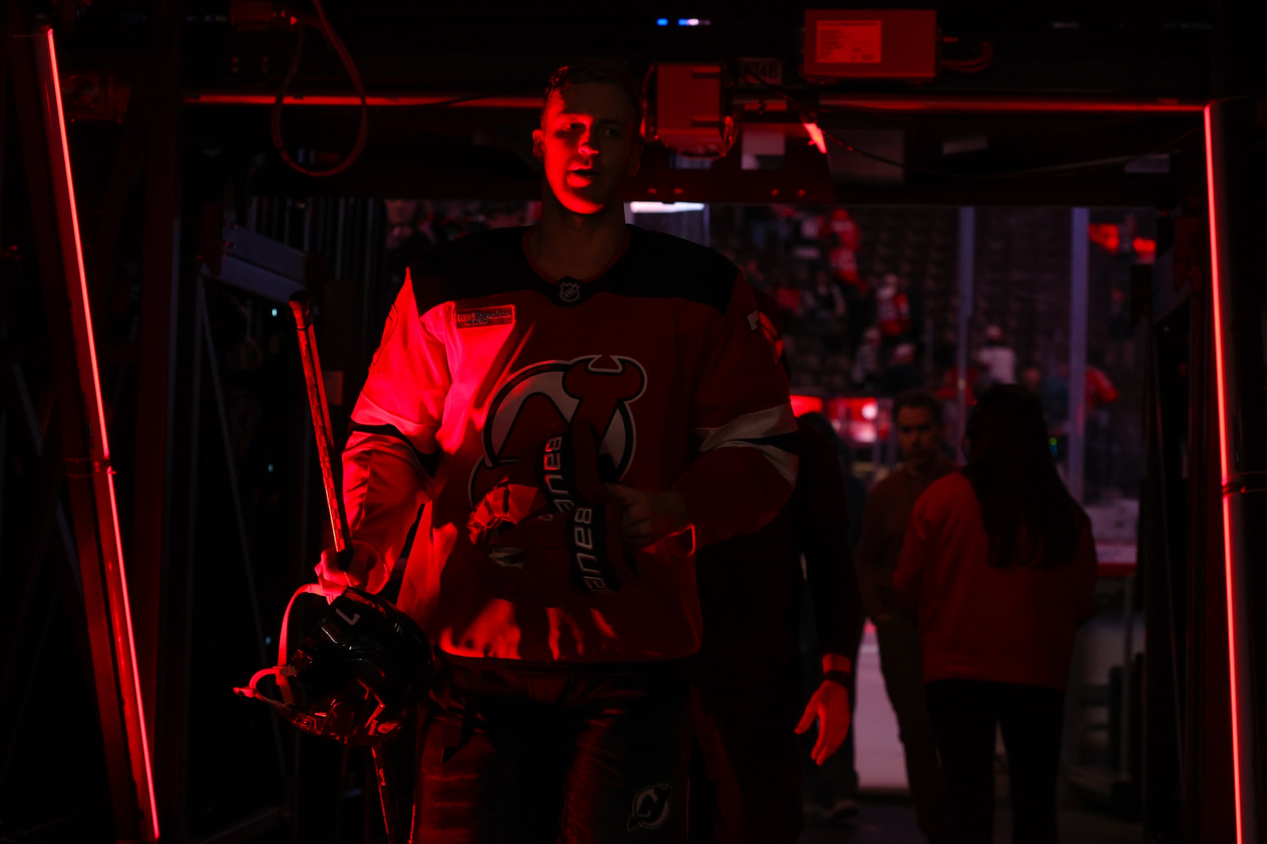 Nichols’ notes: Dark Devils cloud; NHL trade rumors; mite fight