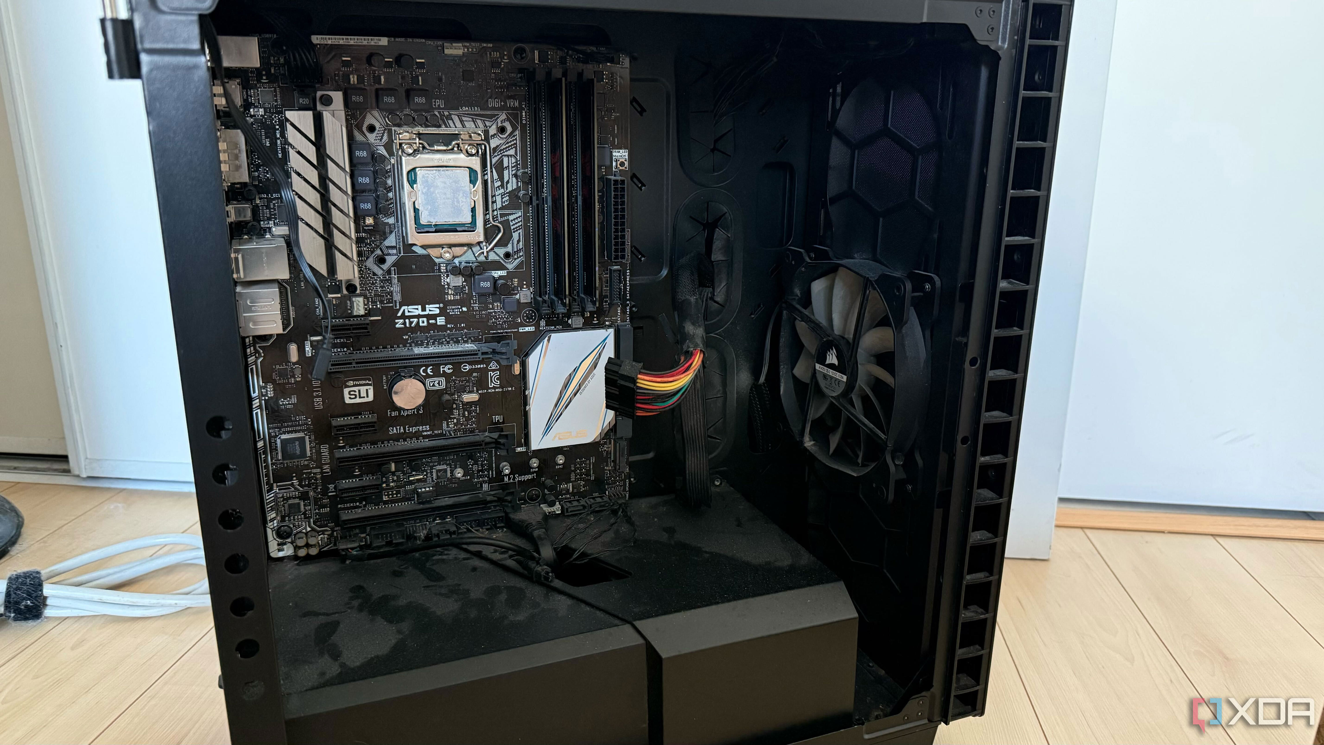 I built an all-flash NAS for the price of an empty Synology enclosure