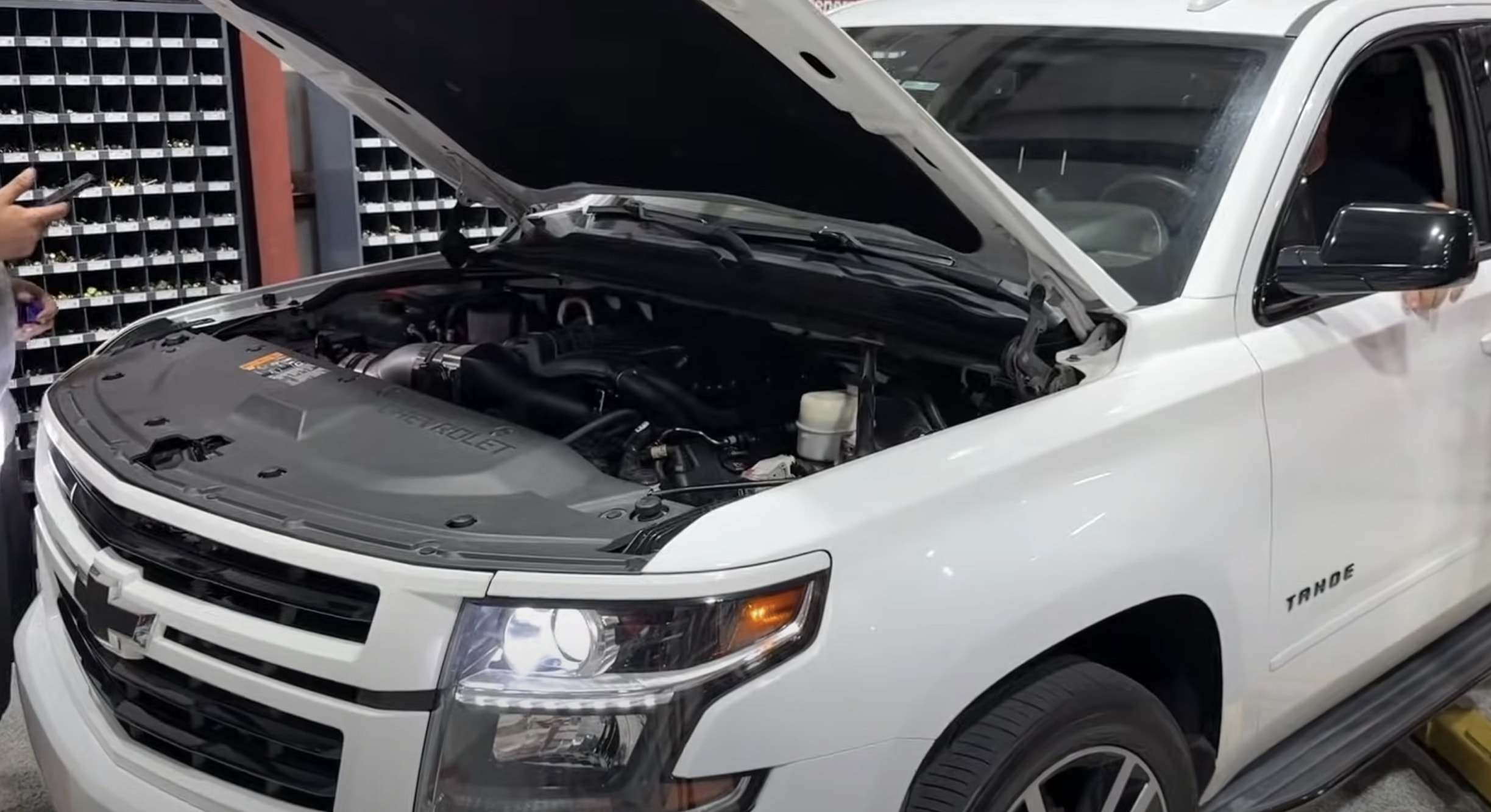 Woman replaces Chevy Tahoe visor—now SUV won’t start, says ChatGPT ...