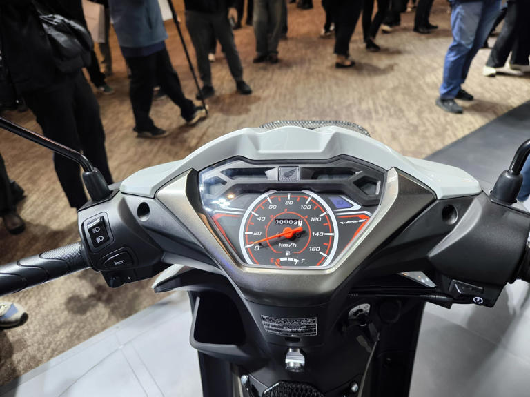 Supra X lewat, Honda rilis motor bebek baru yang bisa tempuh 71,4 km ...