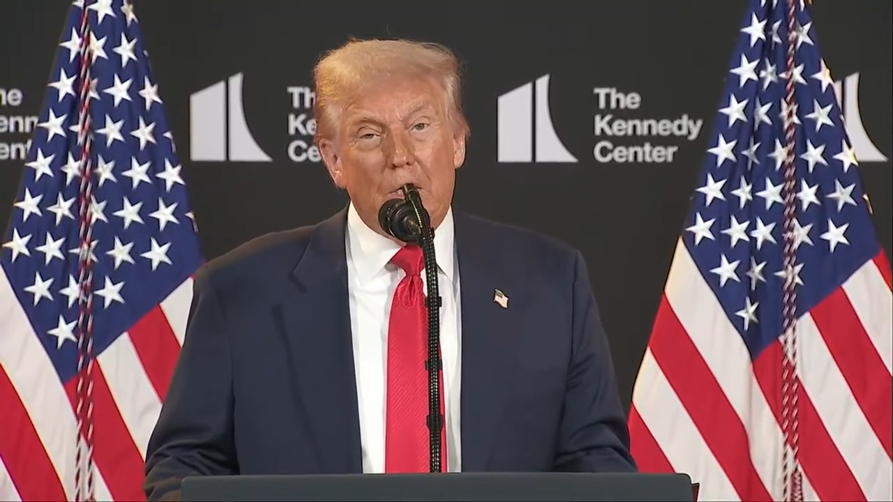 'I'll give myself an honor': Trump lets the truth slip out, reveals why ...