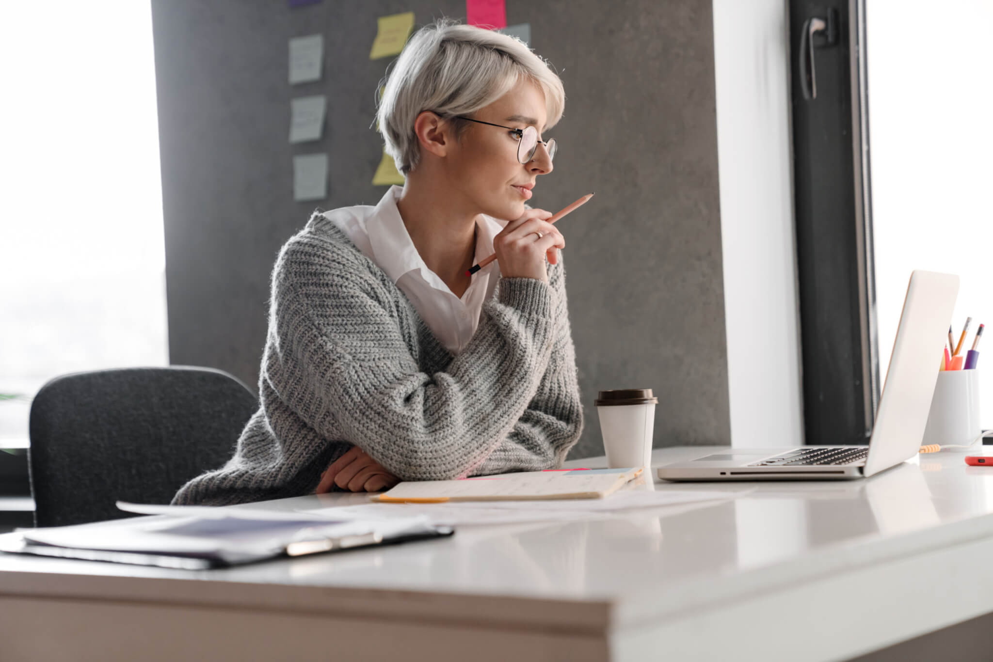 Ask Jean: How do a regular IRA and a Roth IRA differ when it comes to ...