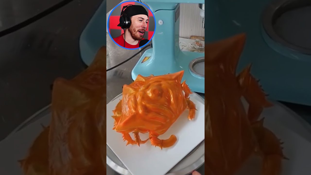 Cakes designed to look realistic and highly detailed