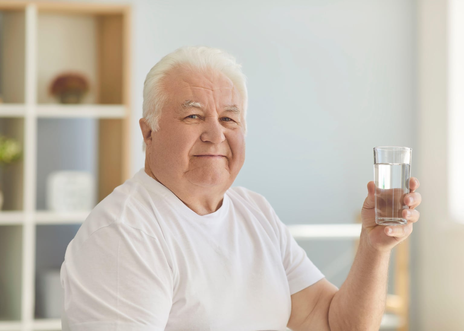 6 signs you’re not drinking enough water