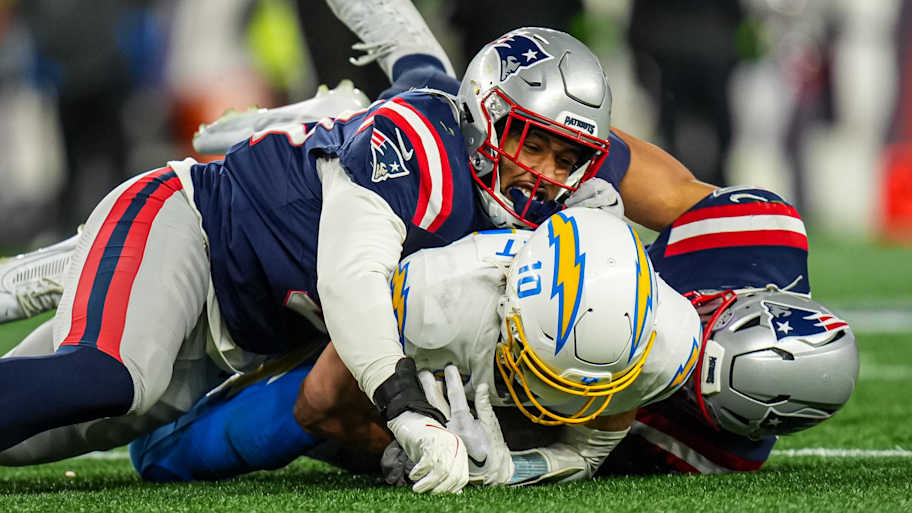 Patriots defense proves they're elite against Chargers