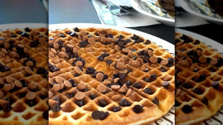 This Waffle House hidden menu item is made for Reese's lovers
