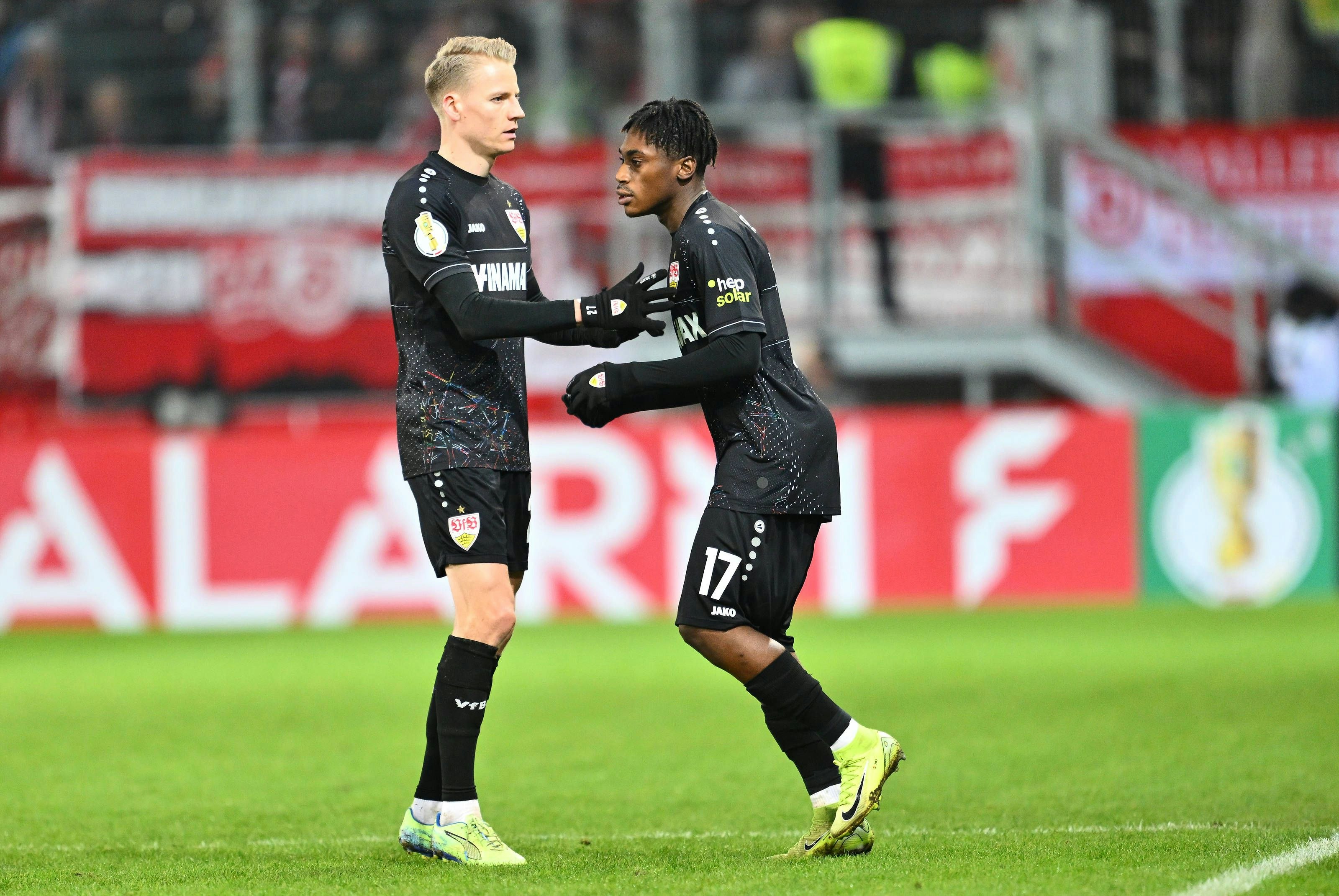 „Hat wirklich zu wenig gespielt“: VfB-Trainer zeigt bei Ex-Kölner Einsicht