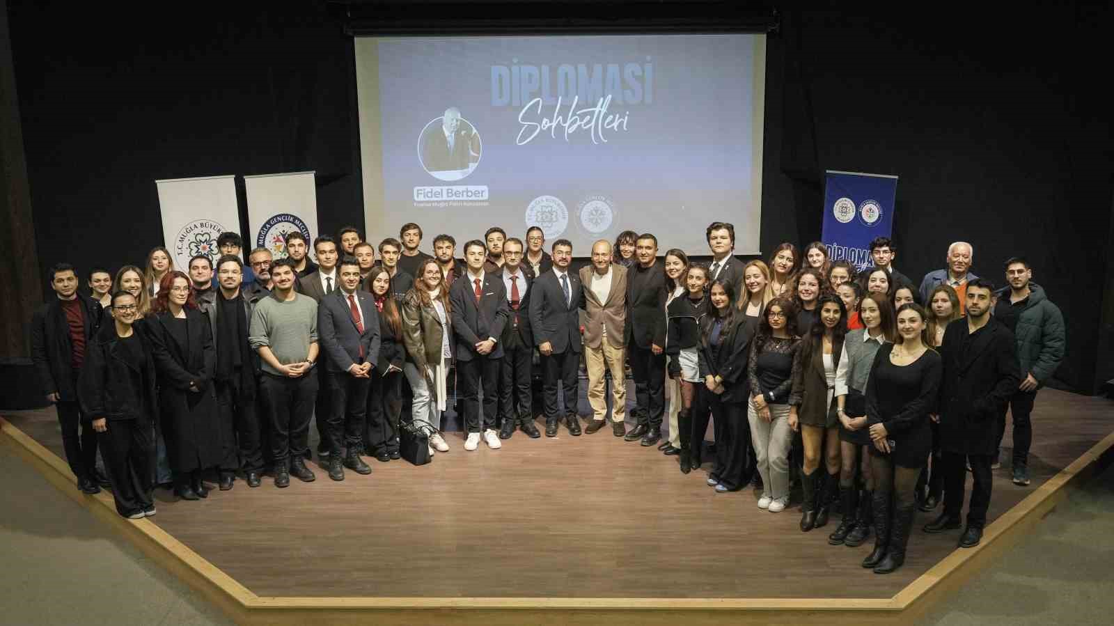 Fransa Muğla Fahri Konsolosu Berber, gençlerle buluştu