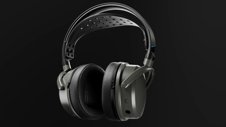 Audeze’s elite gaming headset now packs a bigger planar punch