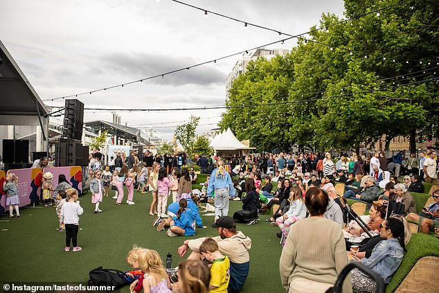 Three female MPs are forced to issue grovelling apology after playing ...