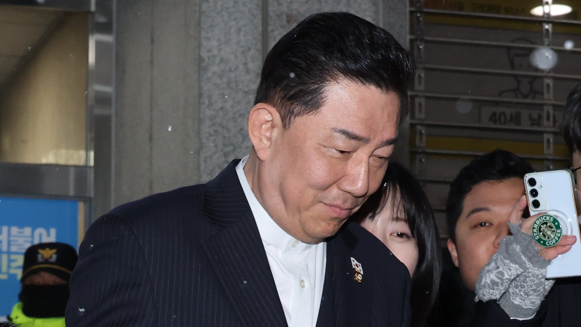 Democratic Party expels Kim Byung-kee over ethics violations