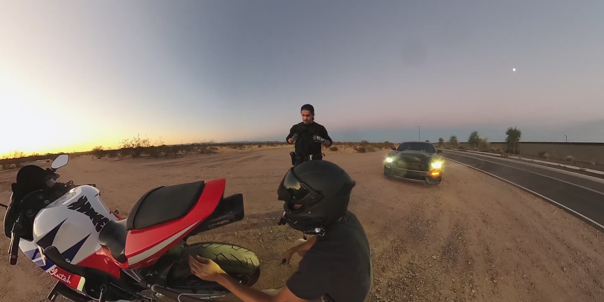 Fake officer criminal attempt to steal rider's keys