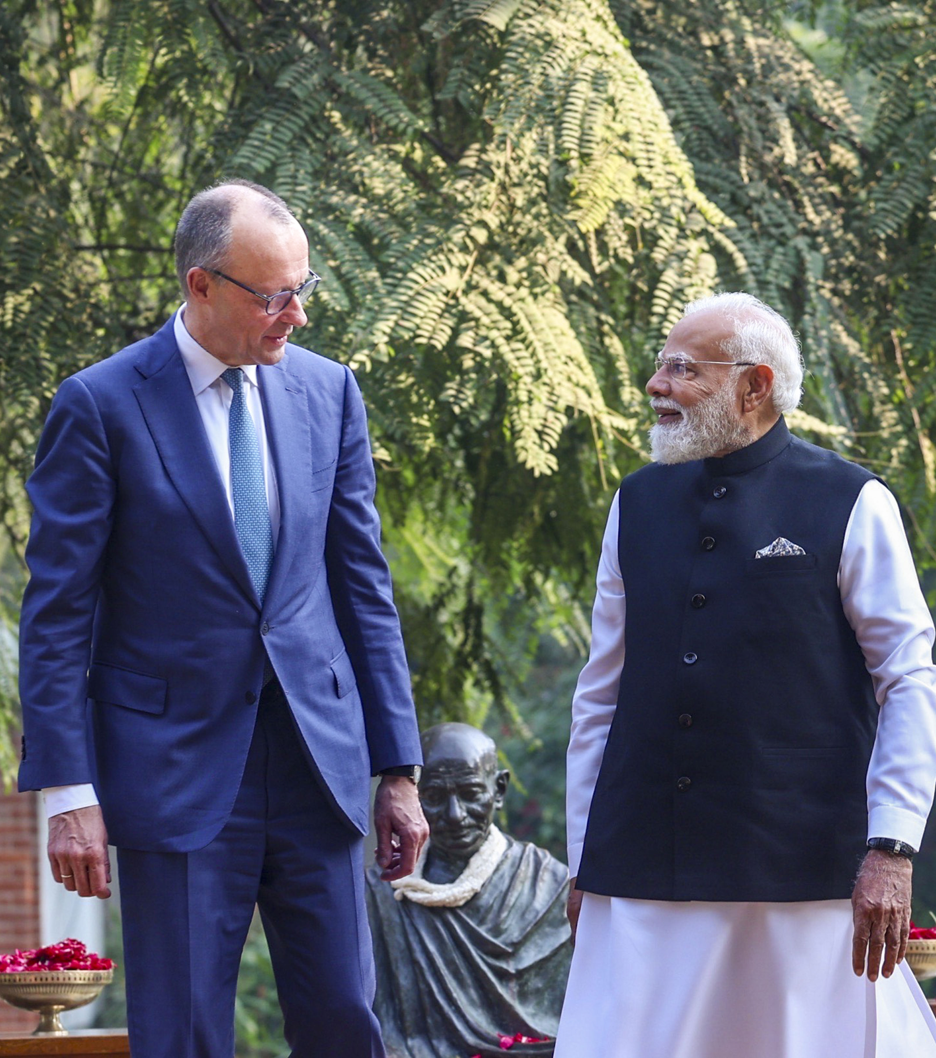 Modi, Merz engage in 'kite diplomacy'; German chancellor pays tributes ...