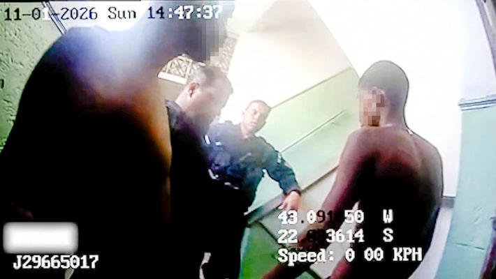 Polícia do Rio liberta quatro reféns e chefe do tráfico em comunidade ...