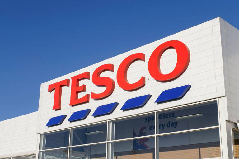 Tesco shoppers 'mind-blown' after learning scanner trick that speeds up ...