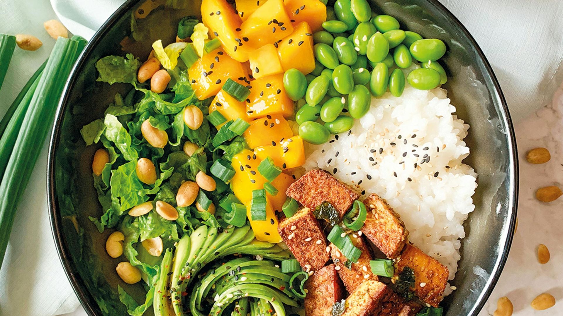Still confused about eating edamame? Here’s how you do it