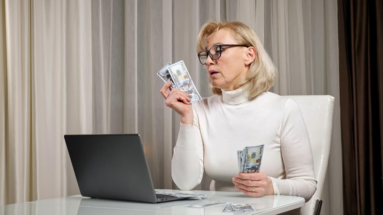 Here's what a typical upper-class 65-year-old gets from Social Security