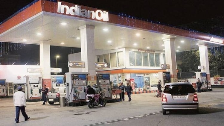 Now get your Maruti car serviced at Indian Oil petrol pumps
