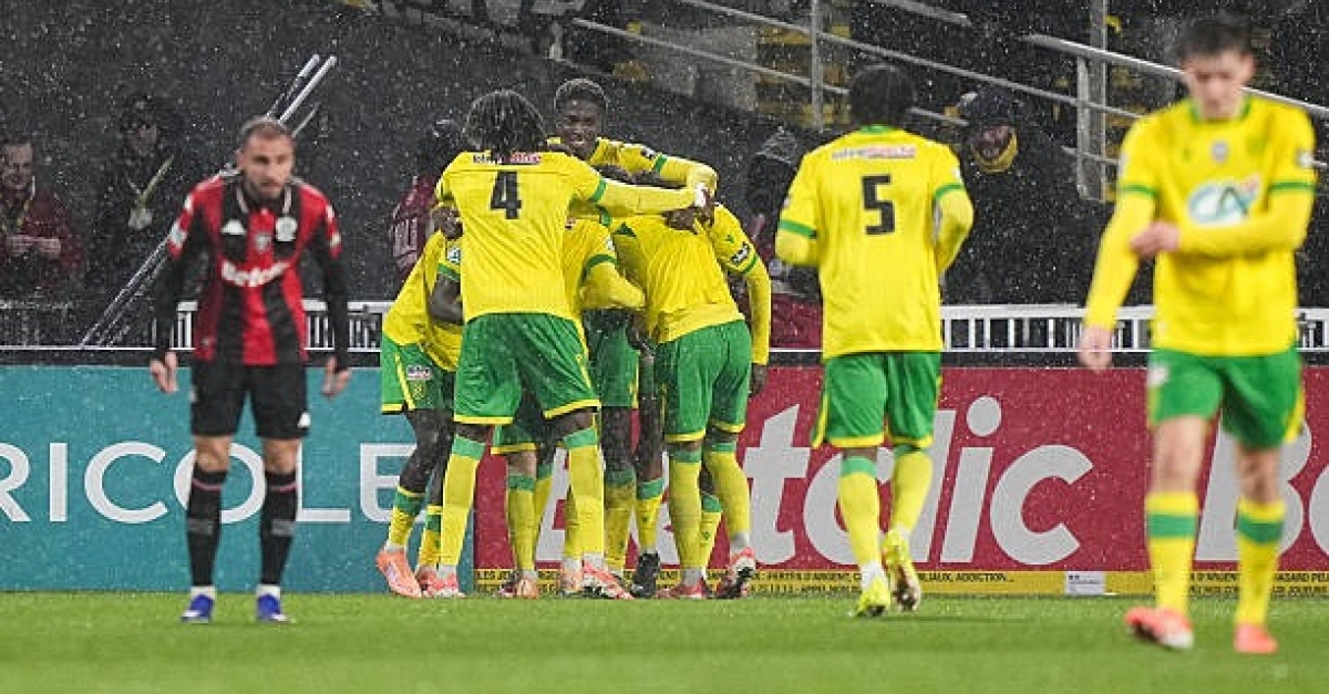 Mercato Nantes : Un joueur d'expérience s'engage pour éviter la relégation!