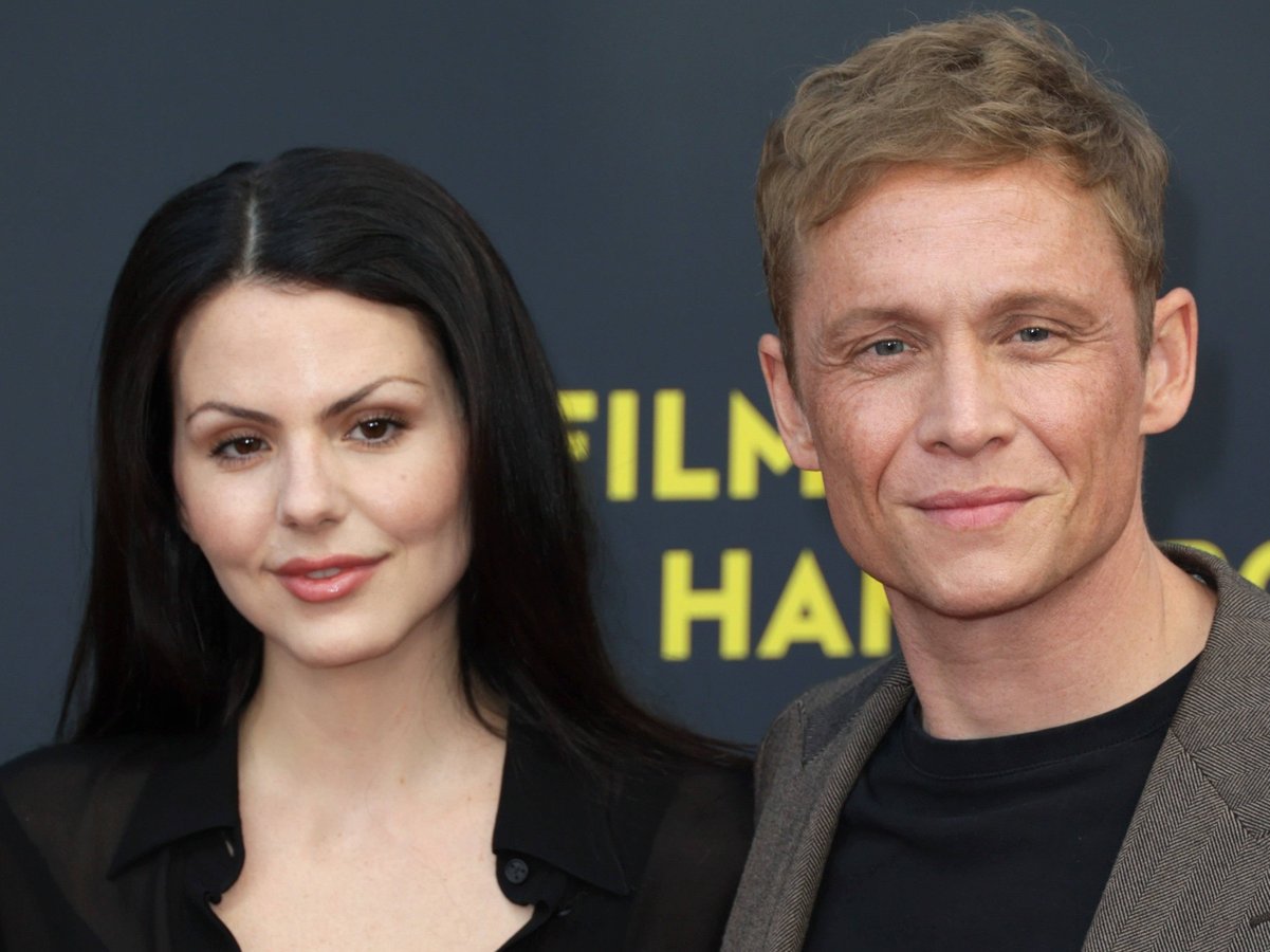 "We did it": Matthias Schweighöfer und Ruby O Fee haben geheiratet