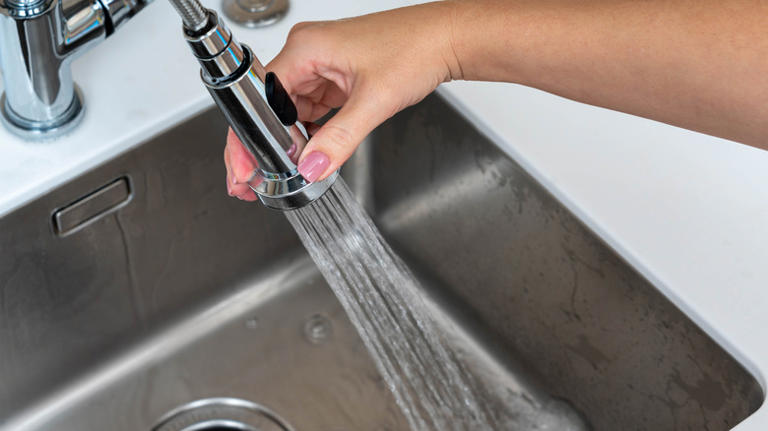 This is how often you should clean your kitchen sink drain to keep it ...