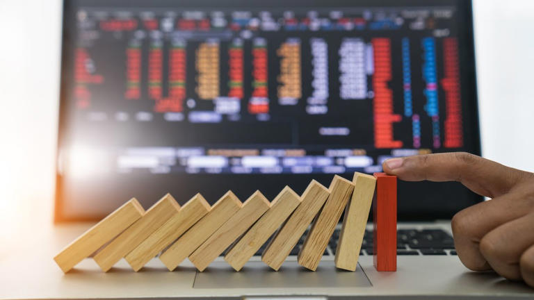 How oil and gas investing can stabilize returns and shield against ...