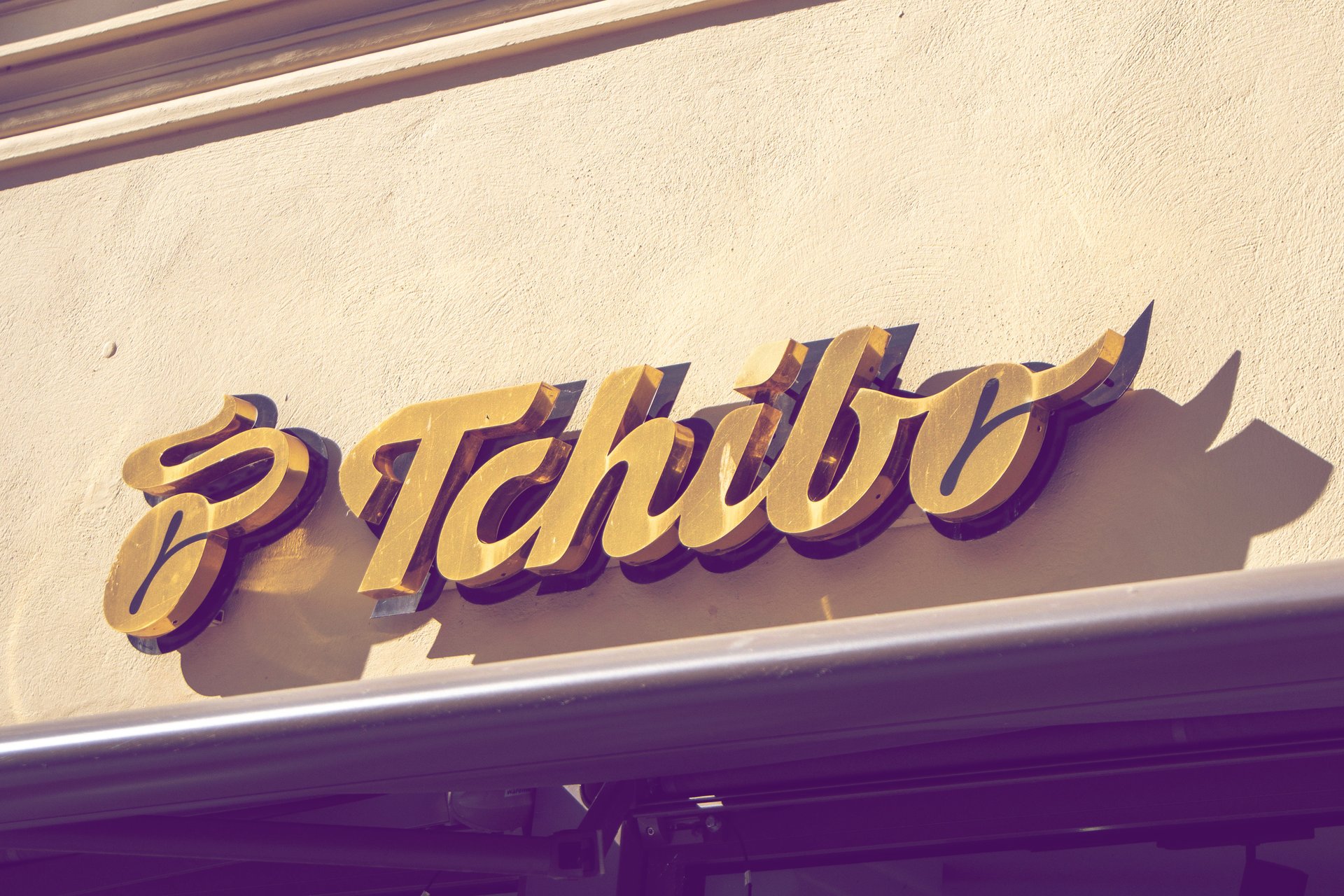 Für Kinder: Mit diesem Becher von Tchibo gibt es kein Haarwasch-Drama mehr