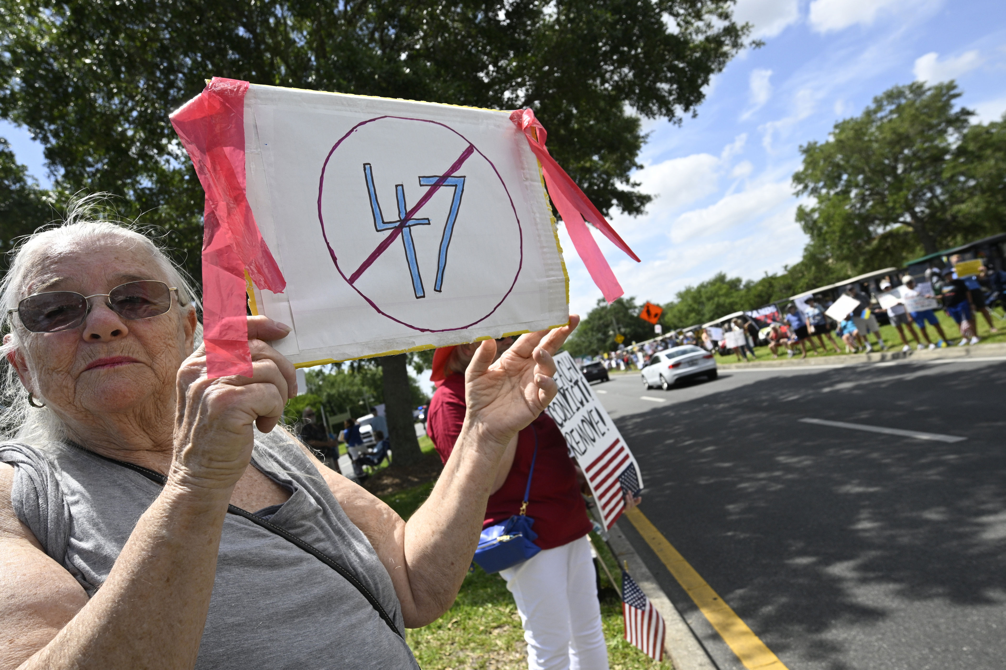Anti-ICE protest in Donald Trump stronghold after Minnesota shooting