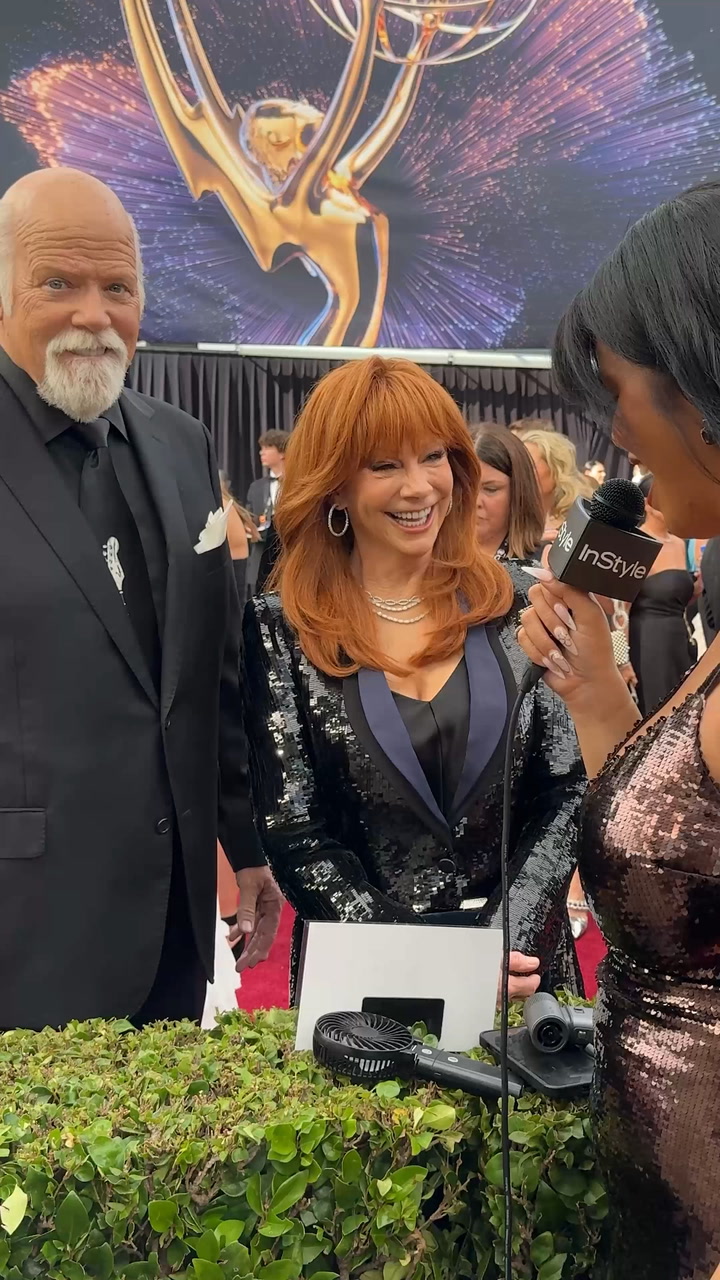 Reba McEntire and fiancé enjoy their Emmys date night together