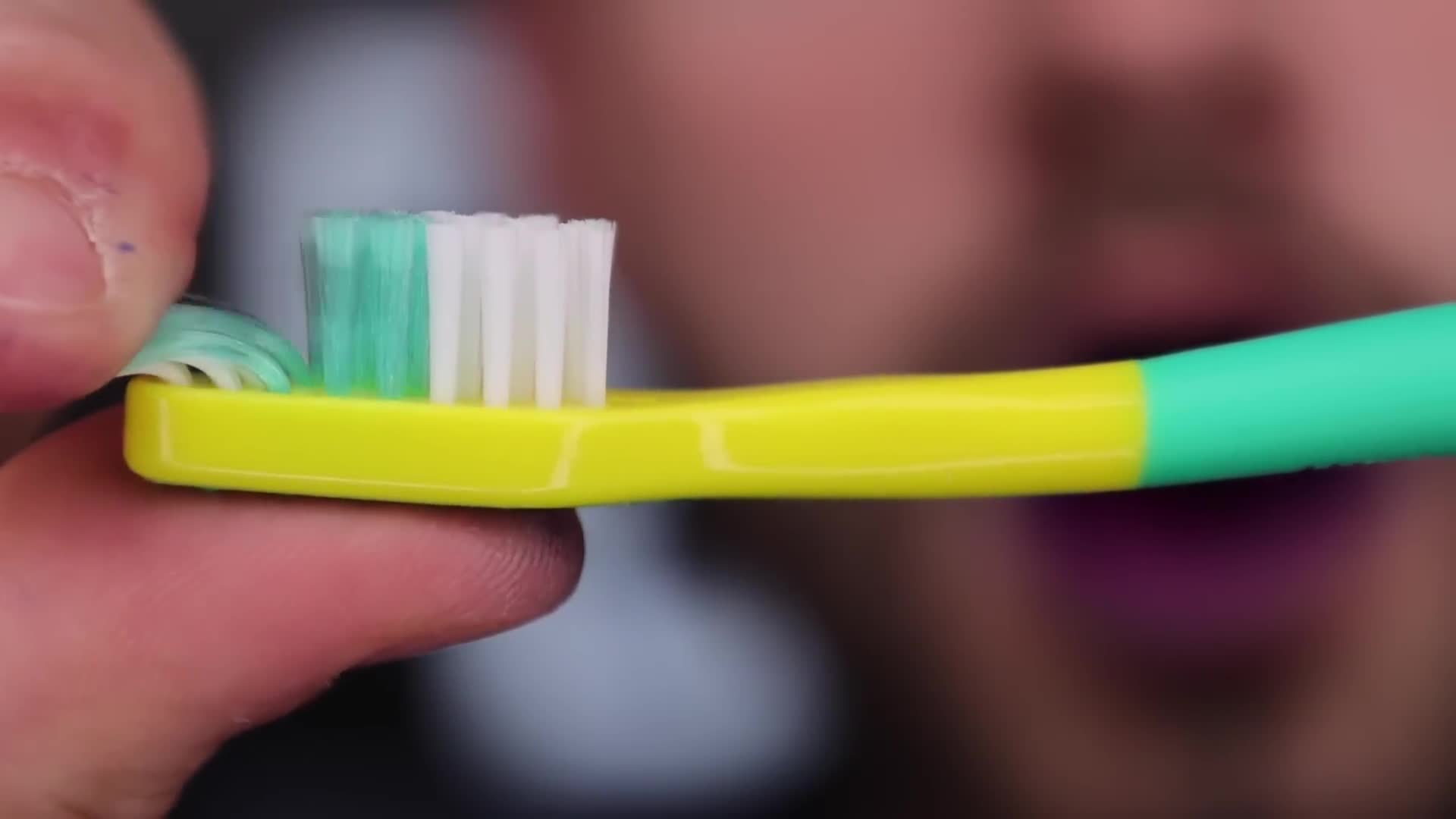 SpongeBob electric vs manual toothbrush!