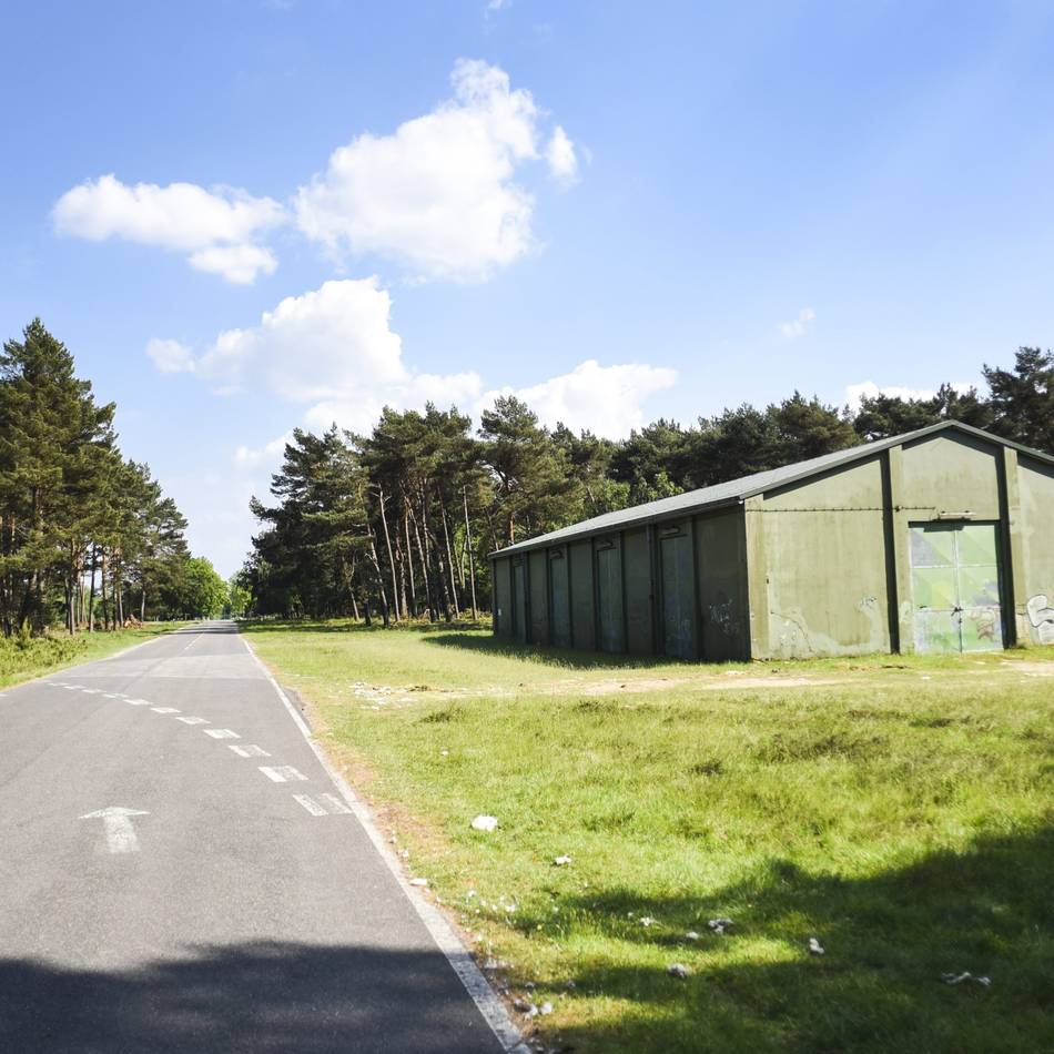 Bau des Funkmasts im Depot Brüggen