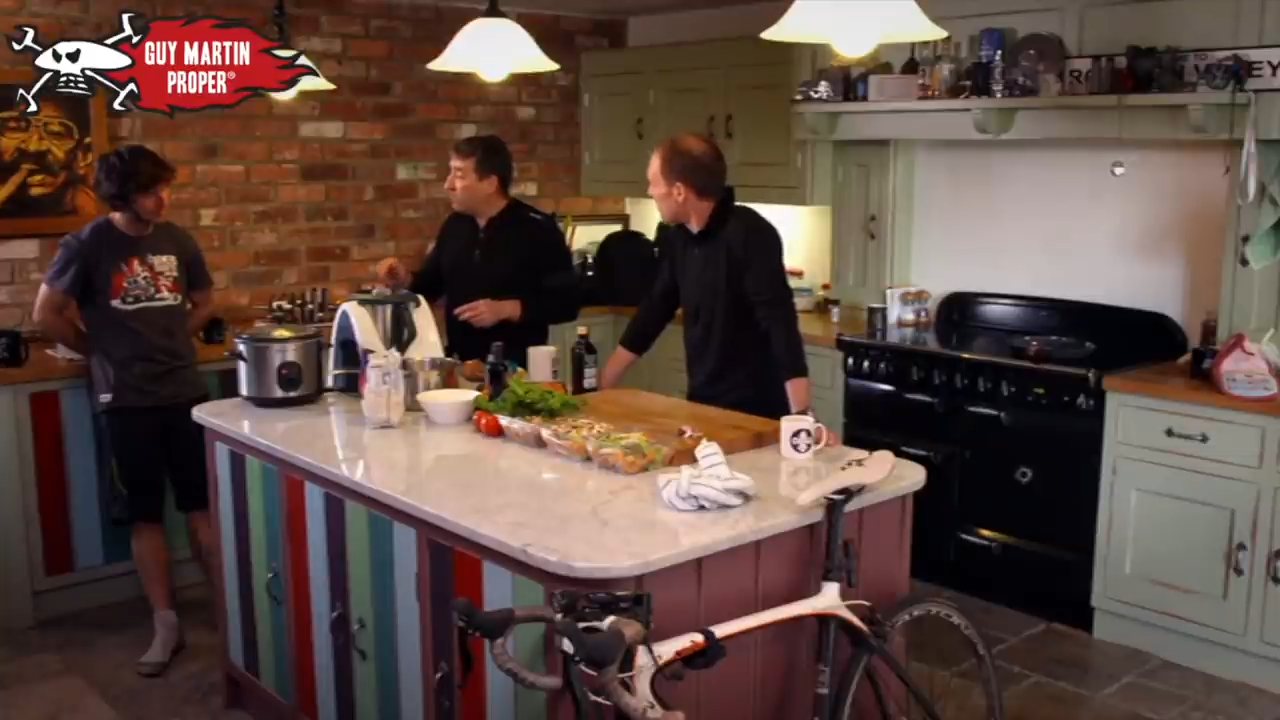 How Guy Martin got put on a pro cycling diet two months before a 24 ...