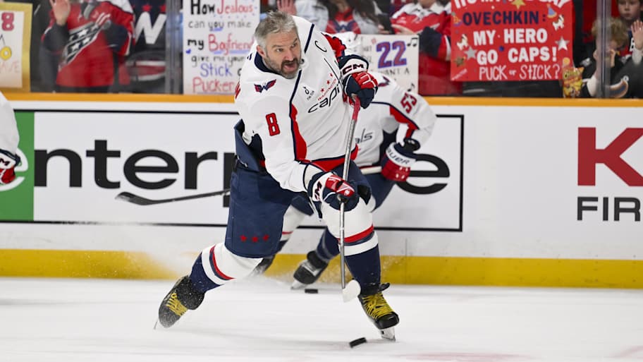 Capitals' Alex Ovechkin surpasses Ron Francis on all-time list